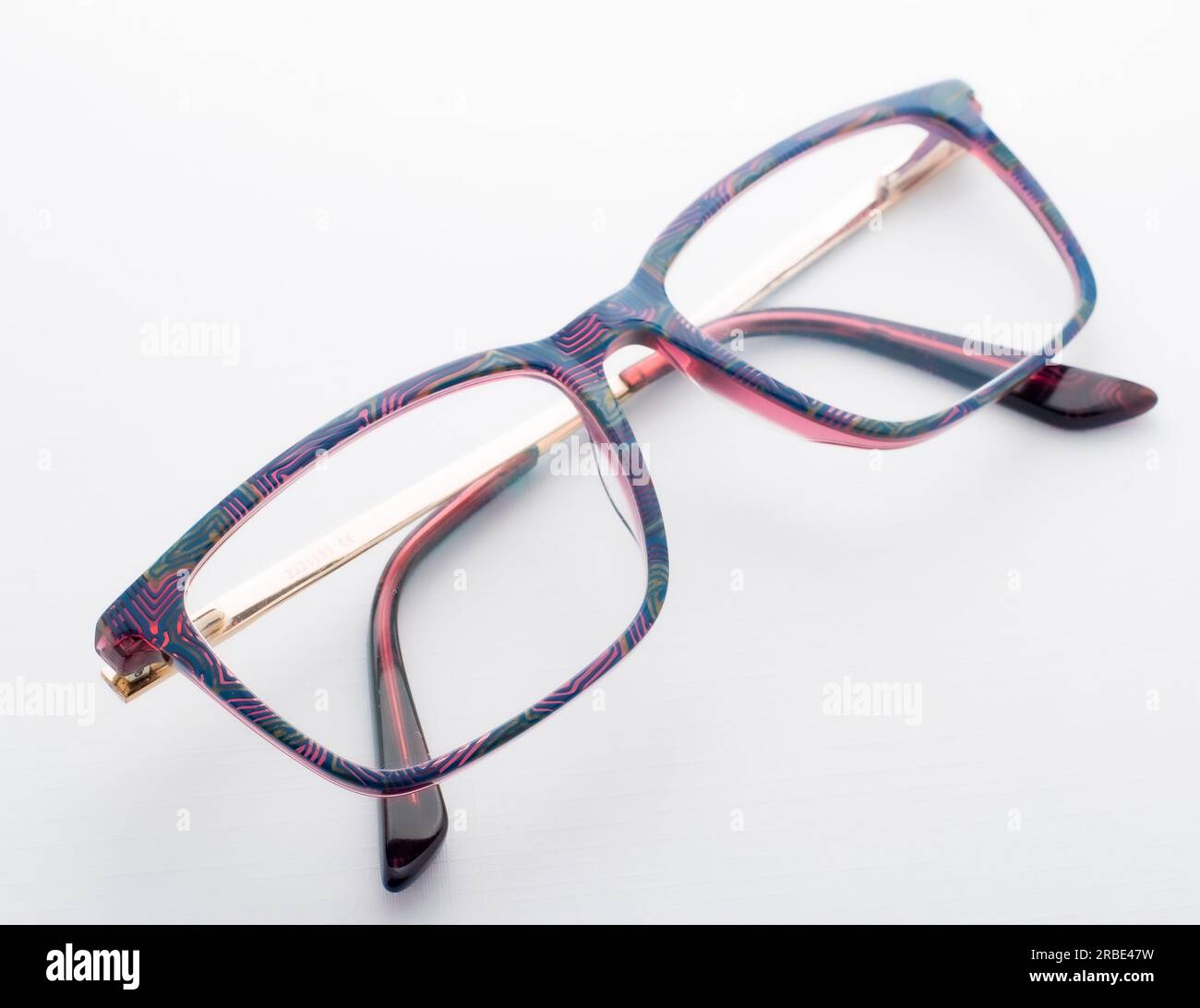 lens glasses frame on white background Stock Photo - Alamy