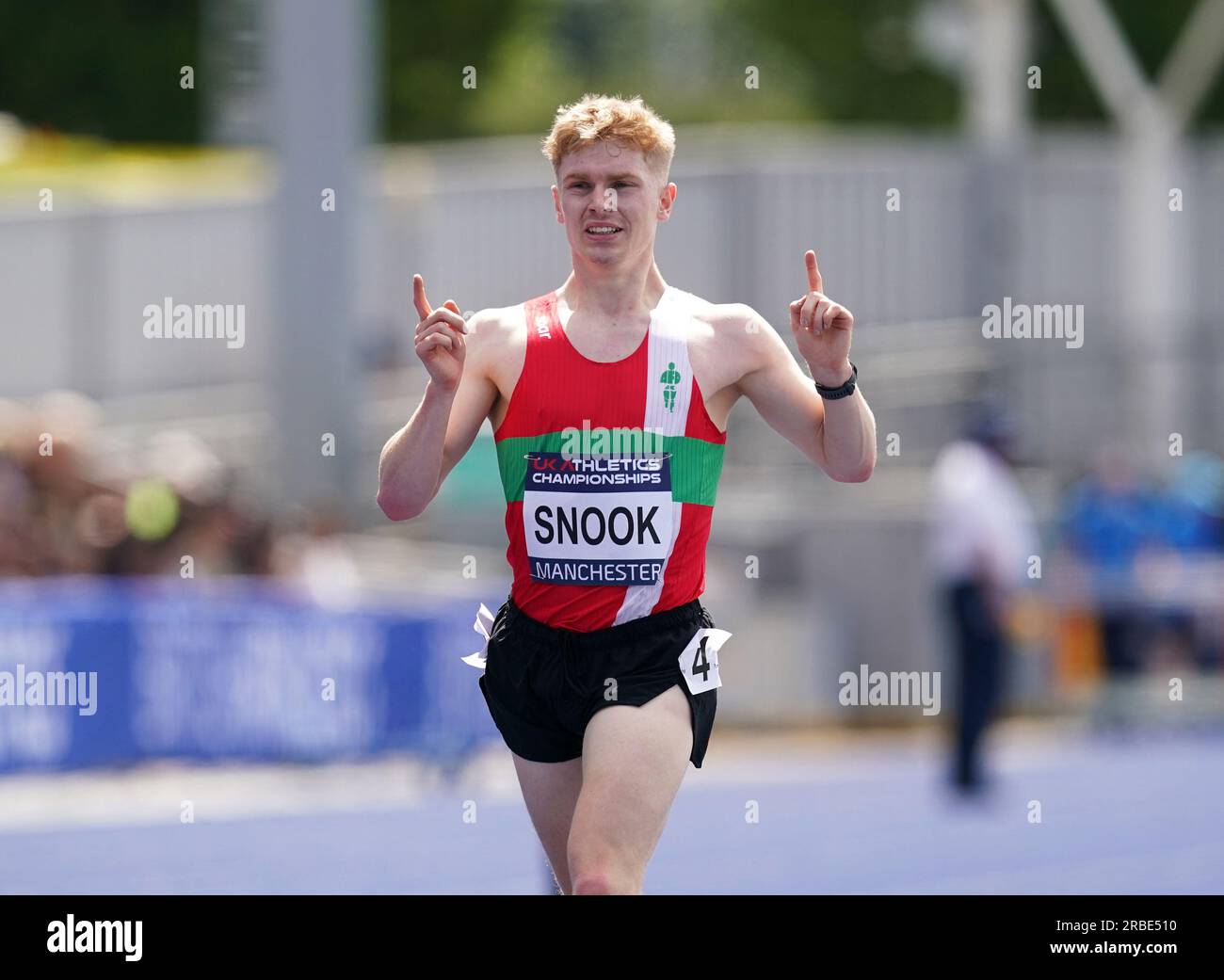 Christopher Snook celebrates winning the Men's 5000m Walk during day ...