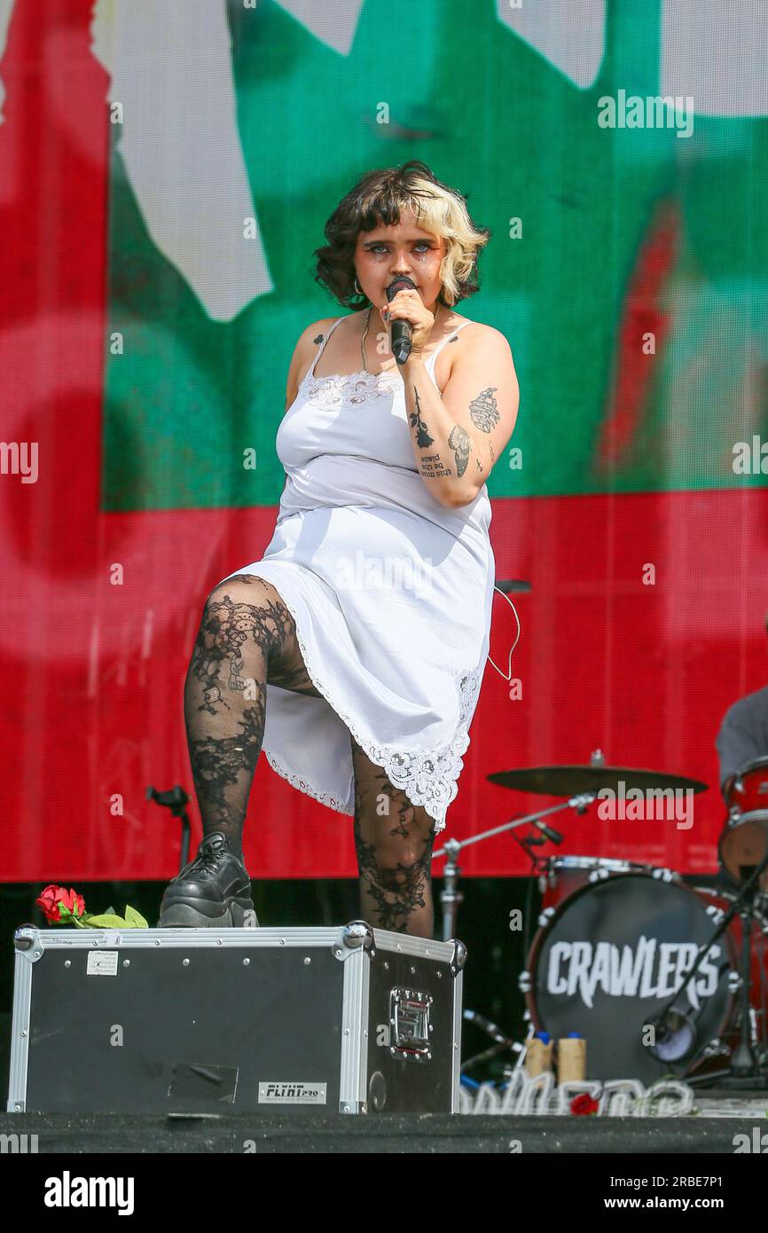 Glasgow, UK. 09th July, 2023. Crawlers rock band opened the third and ...