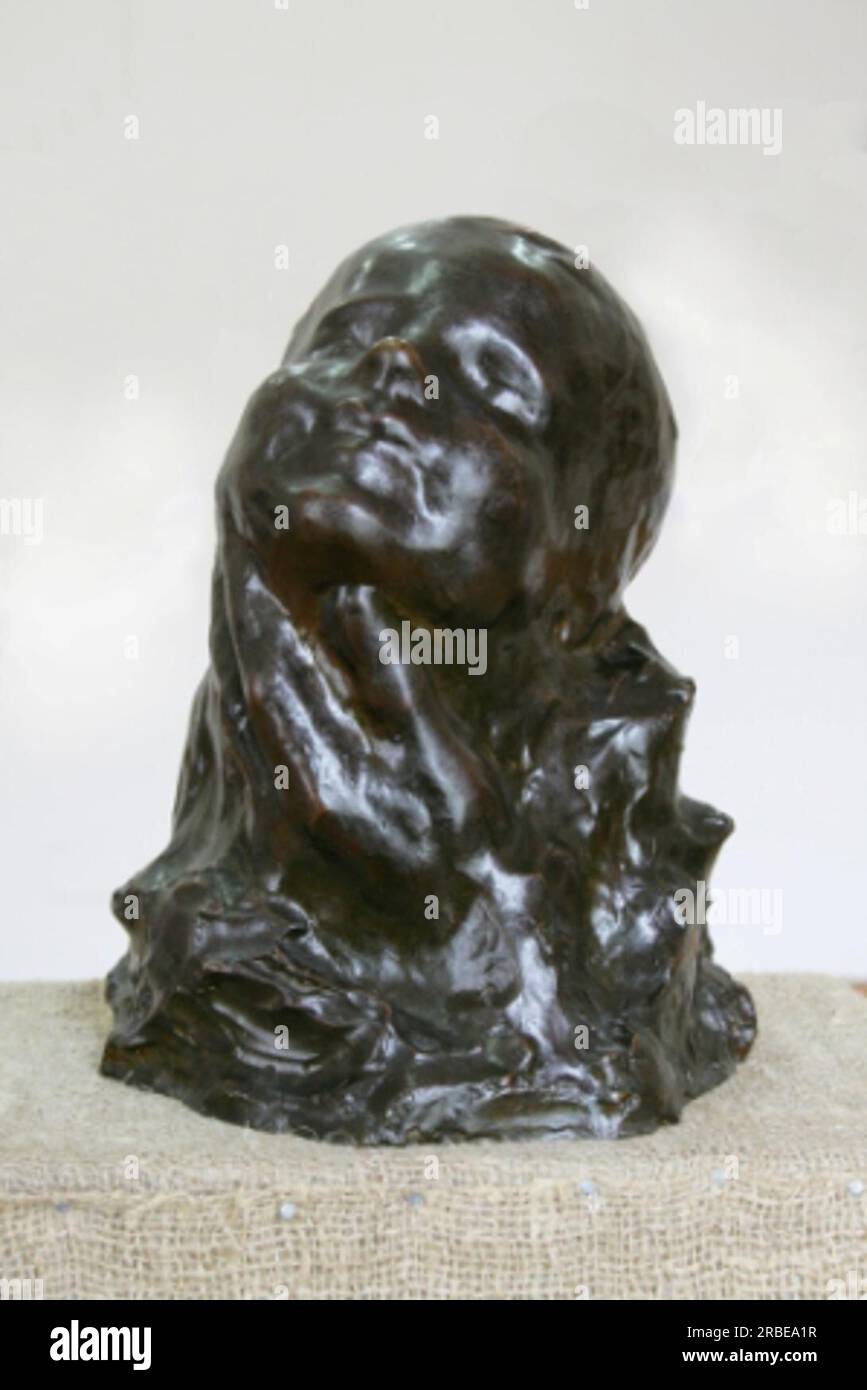 Head 1908 hi-res stock photography and images - Alamy