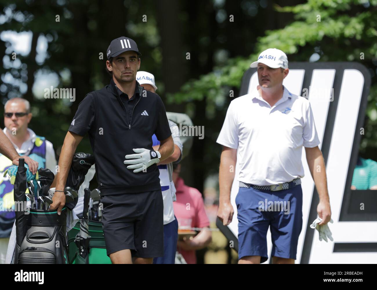 Torque GC's Joaquin Niemann (left) and Smash GC's Jason Kokrak on the ...