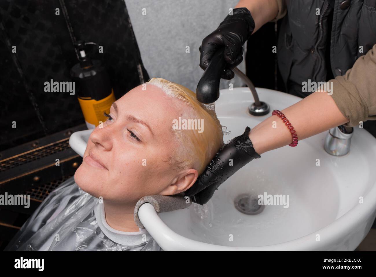 Wet hair over face woman hi-res stock photography and images - Alamy