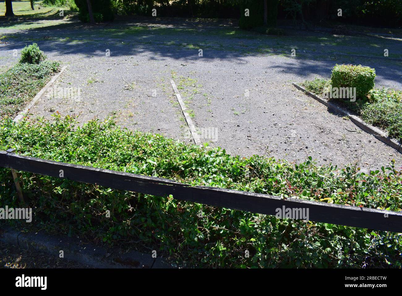gravel parking lot Stock Photo - Alamy gravel parking lot Stock Photo - Alamy