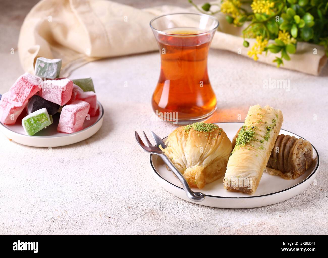 traditional turkish sweets baklava and turkish delight Stock Photo - Alamy