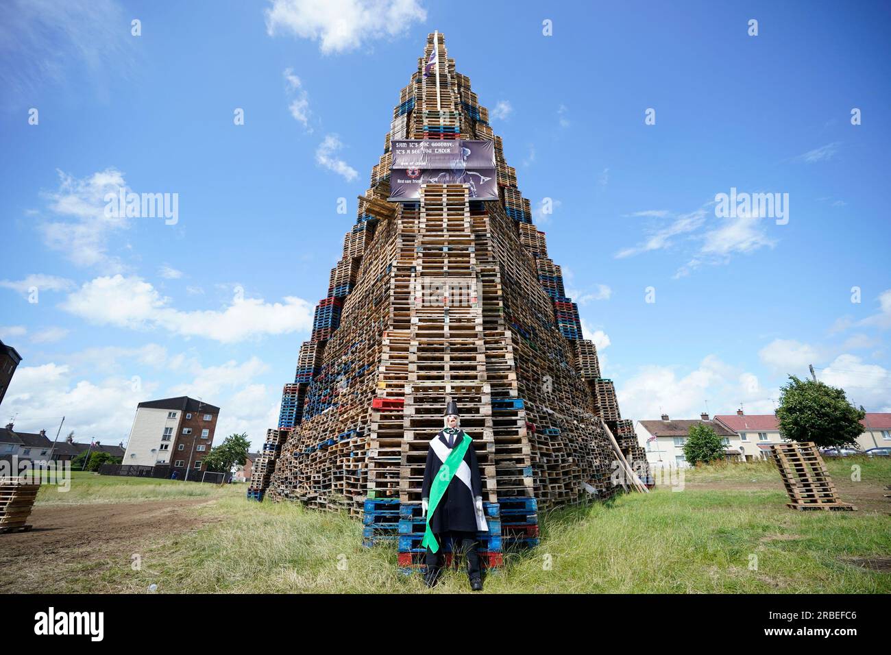 An effigy of Robert Lundy the Scottish army officer best known for ...