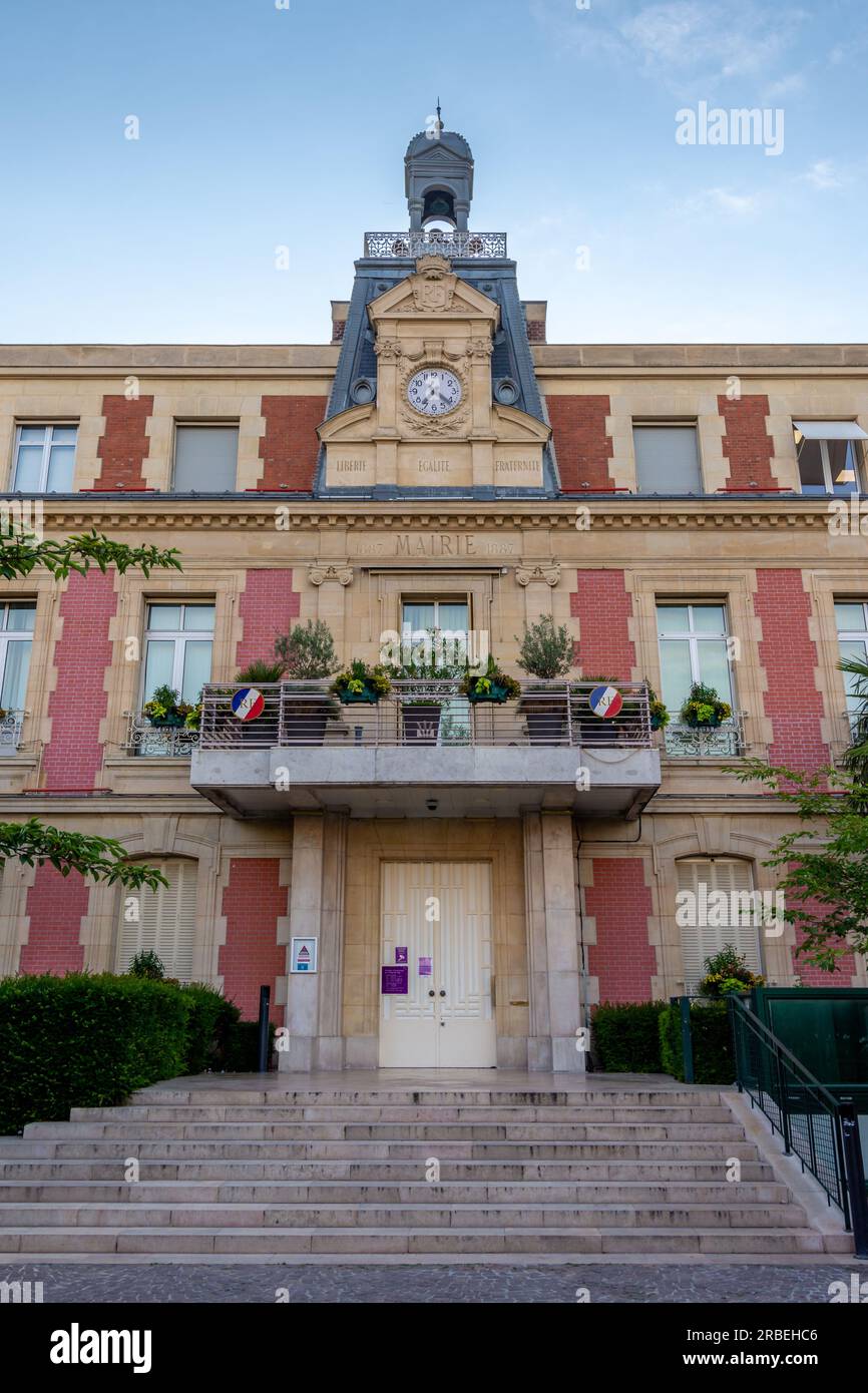 Alfortville town hall hi-res stock photography and images - Alamy