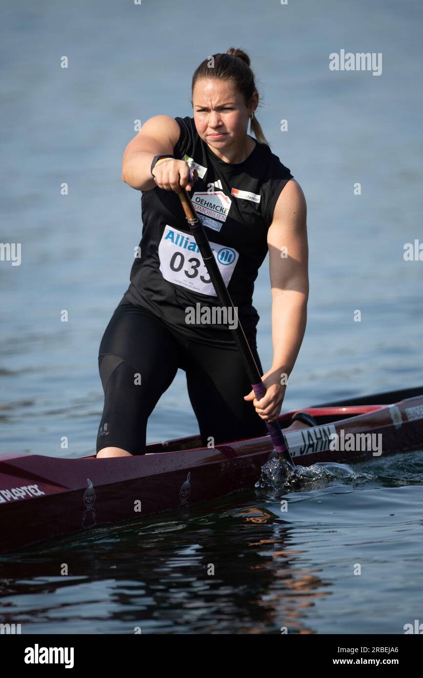 Lisa jahn hi-res stock photography and images - Alamy