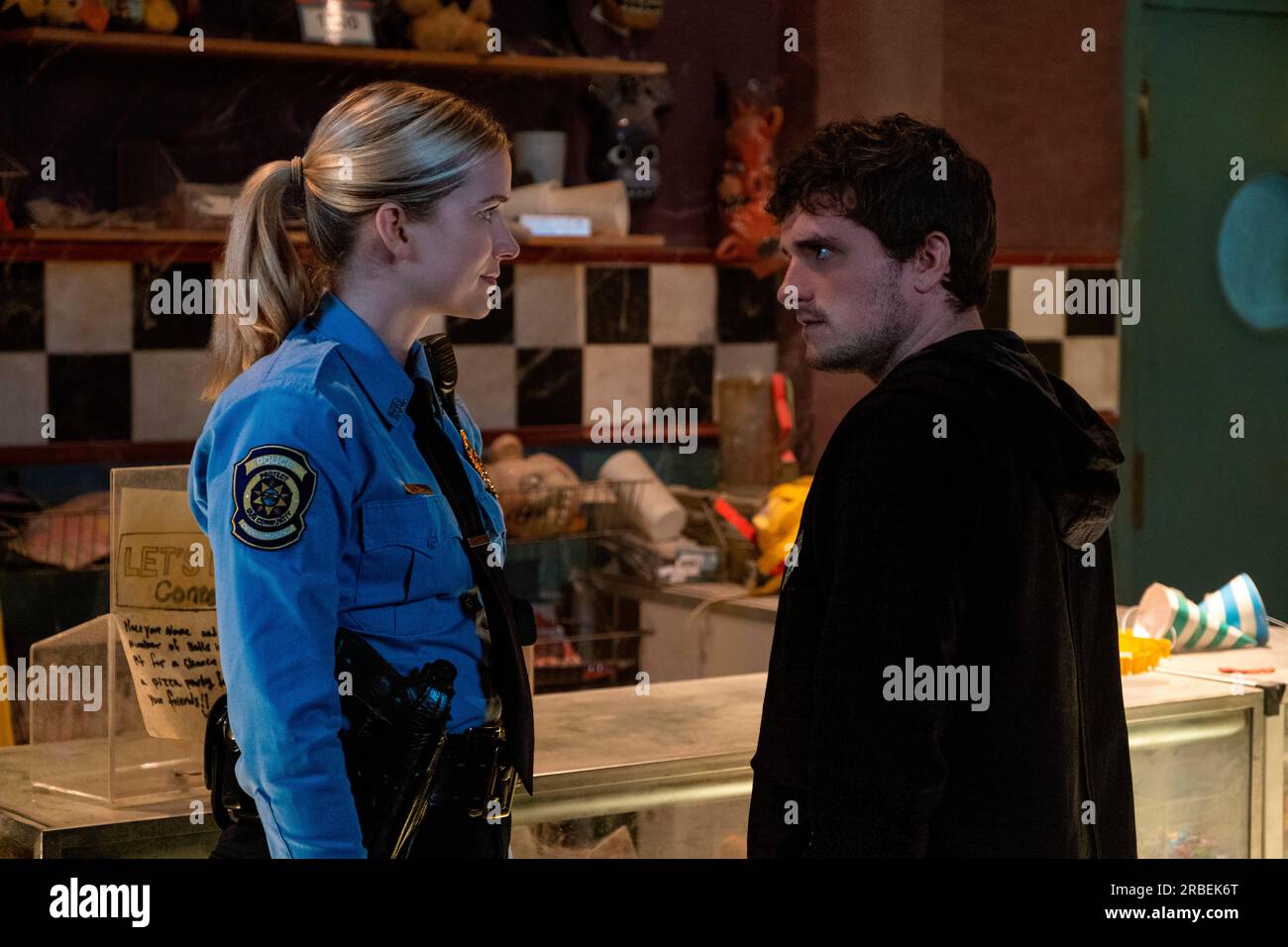 JOSH HUTCHERSON and ELIZABETH LAIL in FIVE NIGHTS AT FREDDY'S (2023 ...