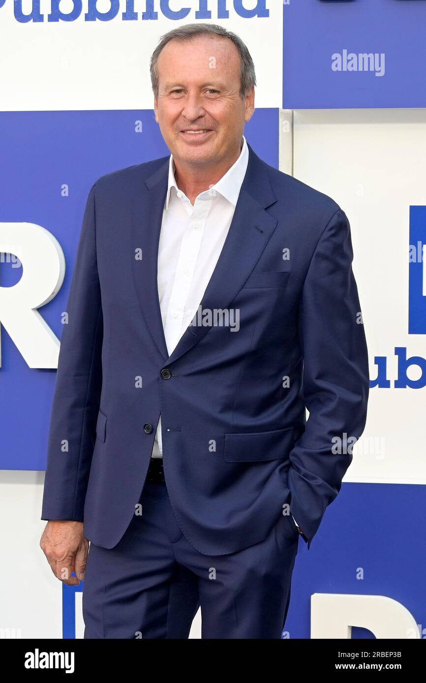 Luca Mazza beim Photocall 'Palinsesti Rai 2023-2024' im Centro di ...