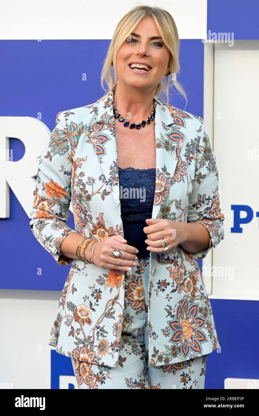 Federica De Denaro beim Photocall 'Palinsesti Rai 2023-2024' im Centro di produzione Rai di ...