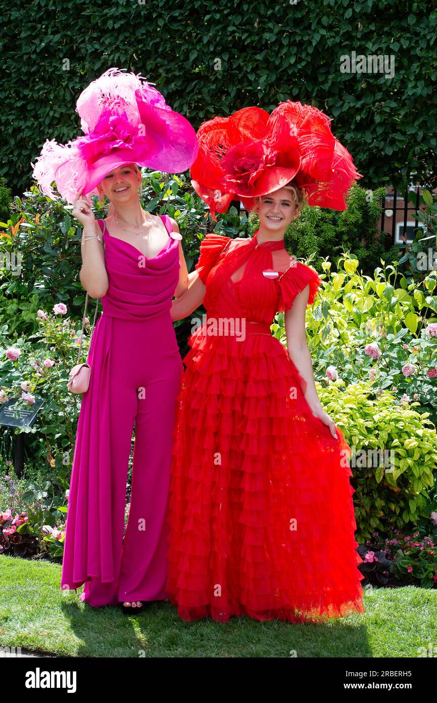 Nataylia tutus hi-res stock photography and images - Alamy