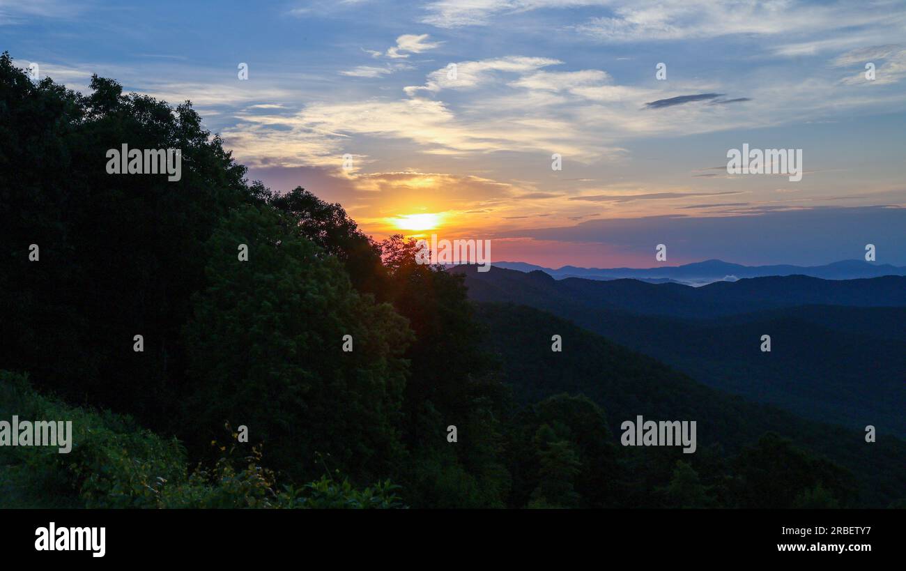 Sunrise on the Blue Ridge Parkway Stock Photo - Alamy