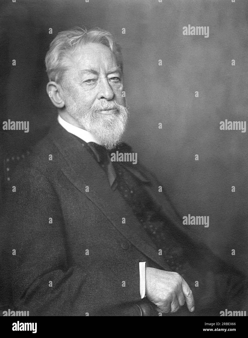 Ludwig Pietsch 1911 by Nicola Perscheid Stock Photo - Alamy