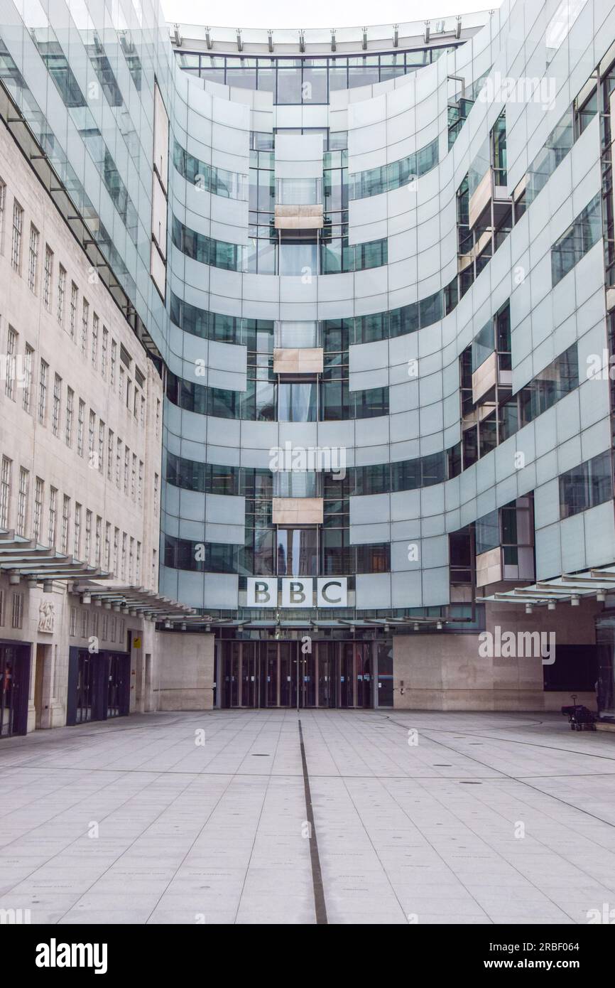 Bbc radio 1 logo hi-res stock photography and images - Alamy