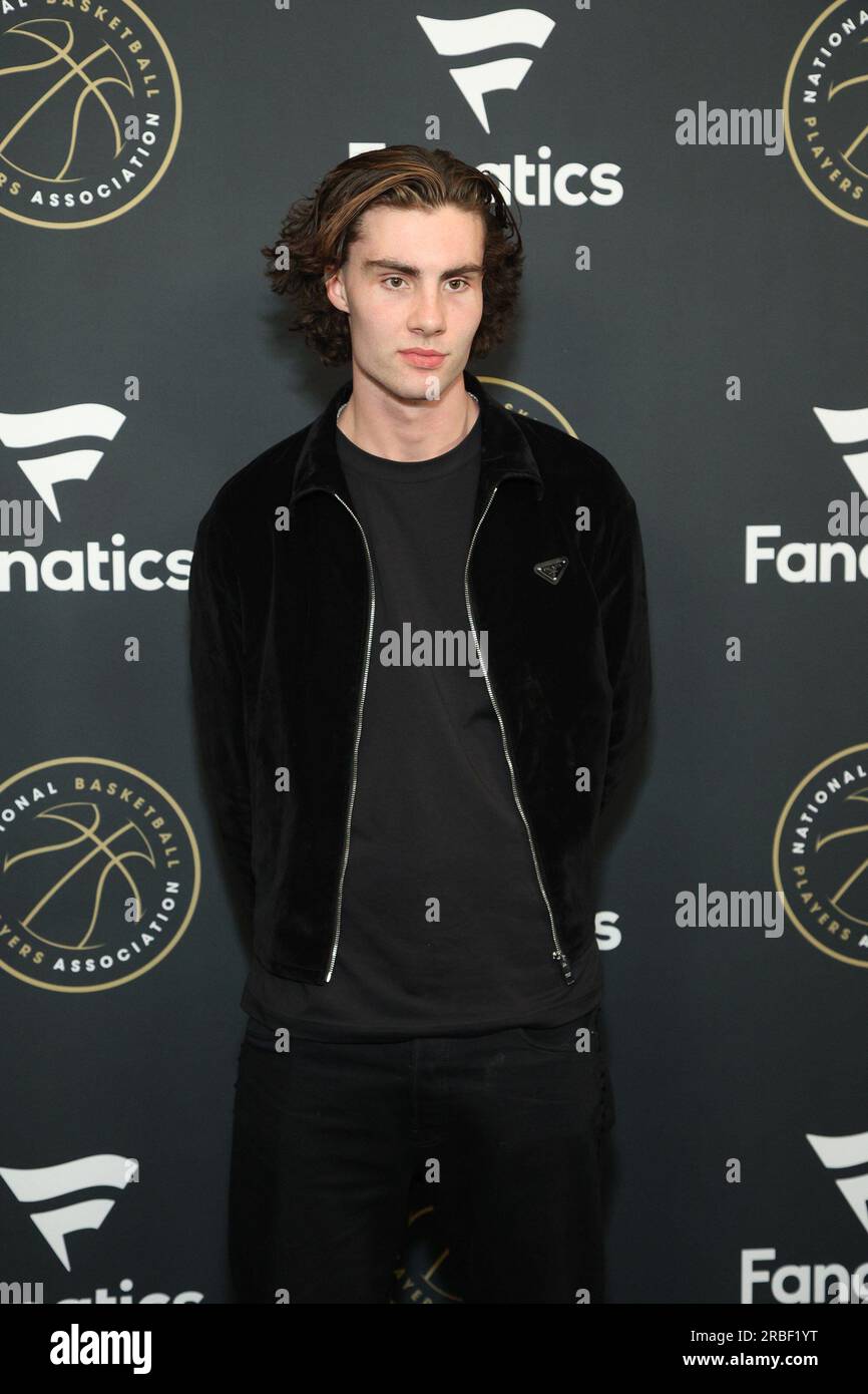 Josh giddey hi-res stock photography and images - Alamy