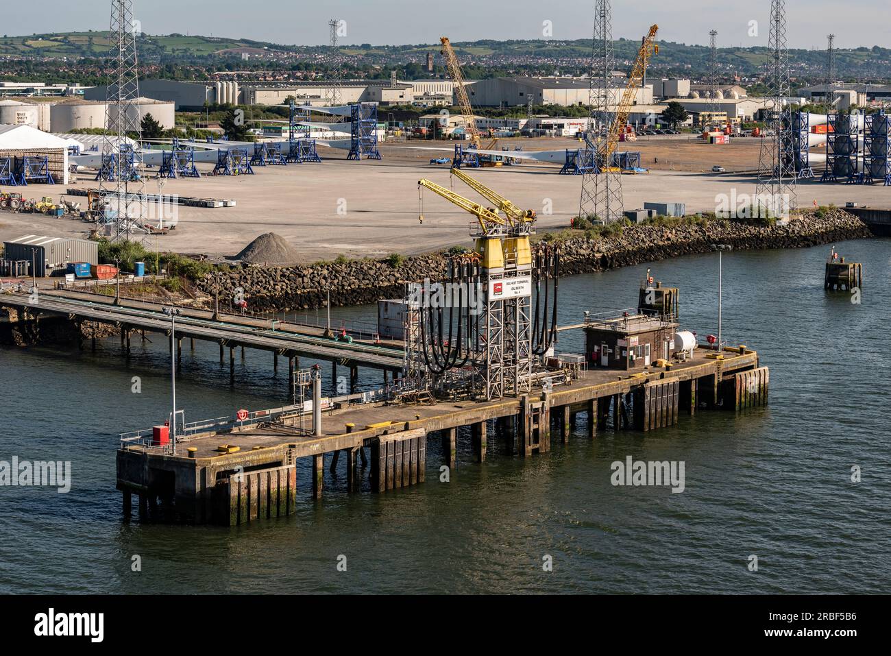 Tanker terminal area hi-res stock photography and images - Alamy