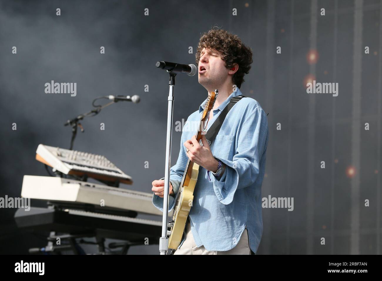 Kooks rock hi-res stock photography and images - Alamy