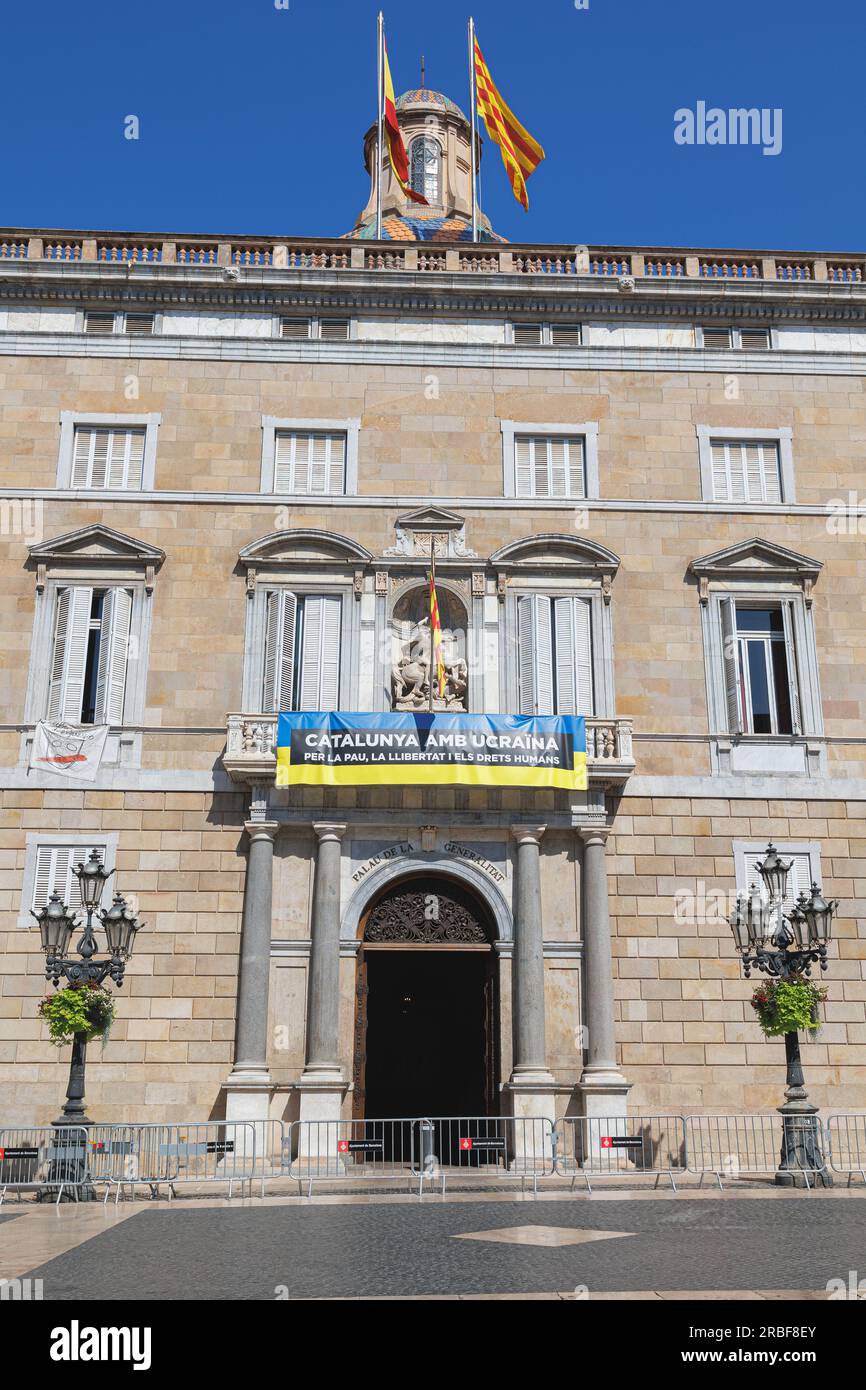 Municipal government of barcelona hi-res stock photography and images ...