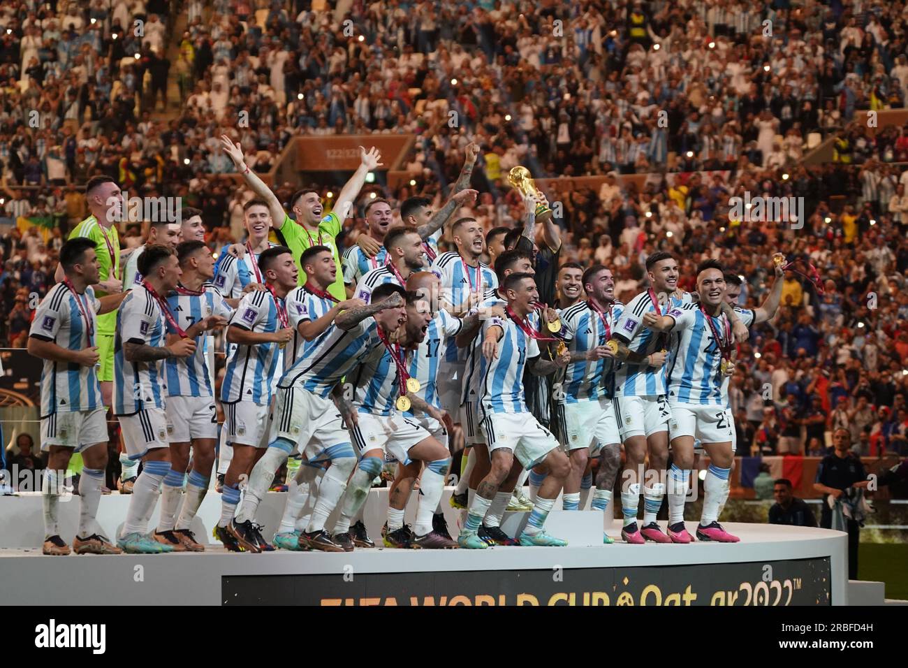 Lusail, Qatar, 18th. December 2022. Lionel Messi lift the Fifa World ...