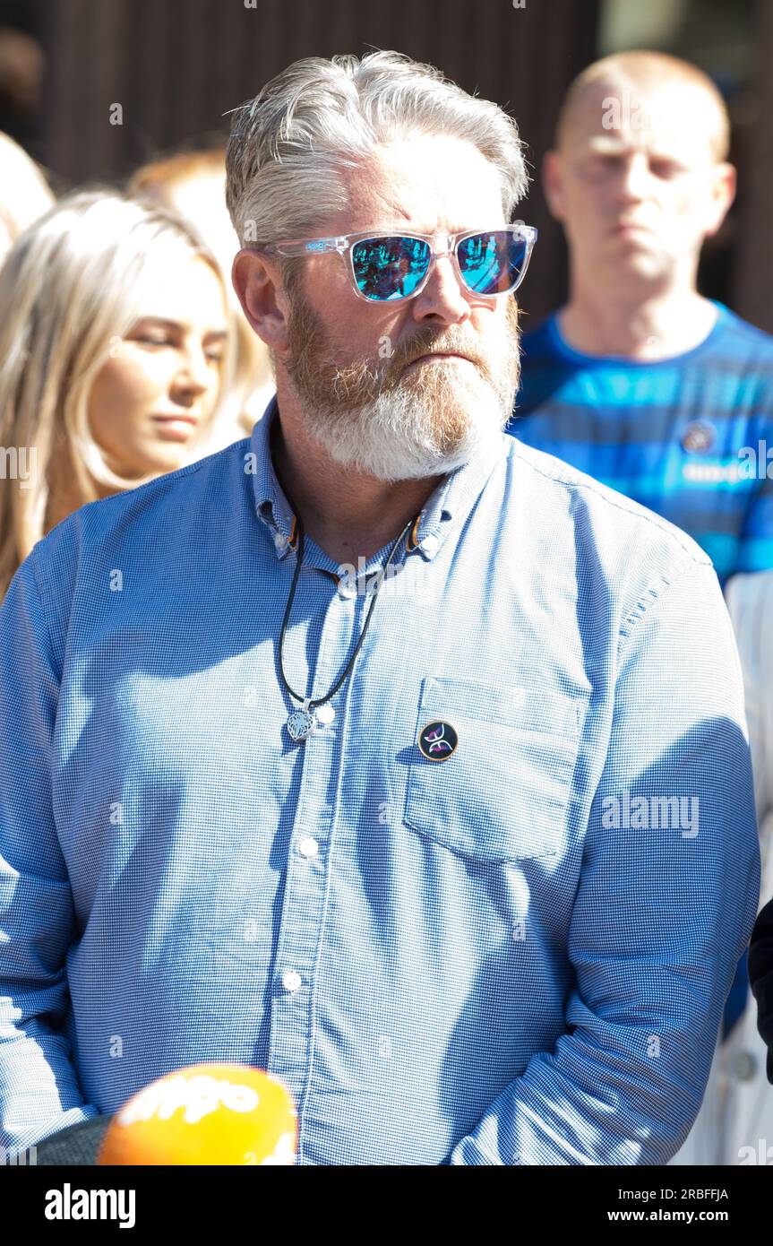 Liverpool family court hi-res stock photography and images - Alamy