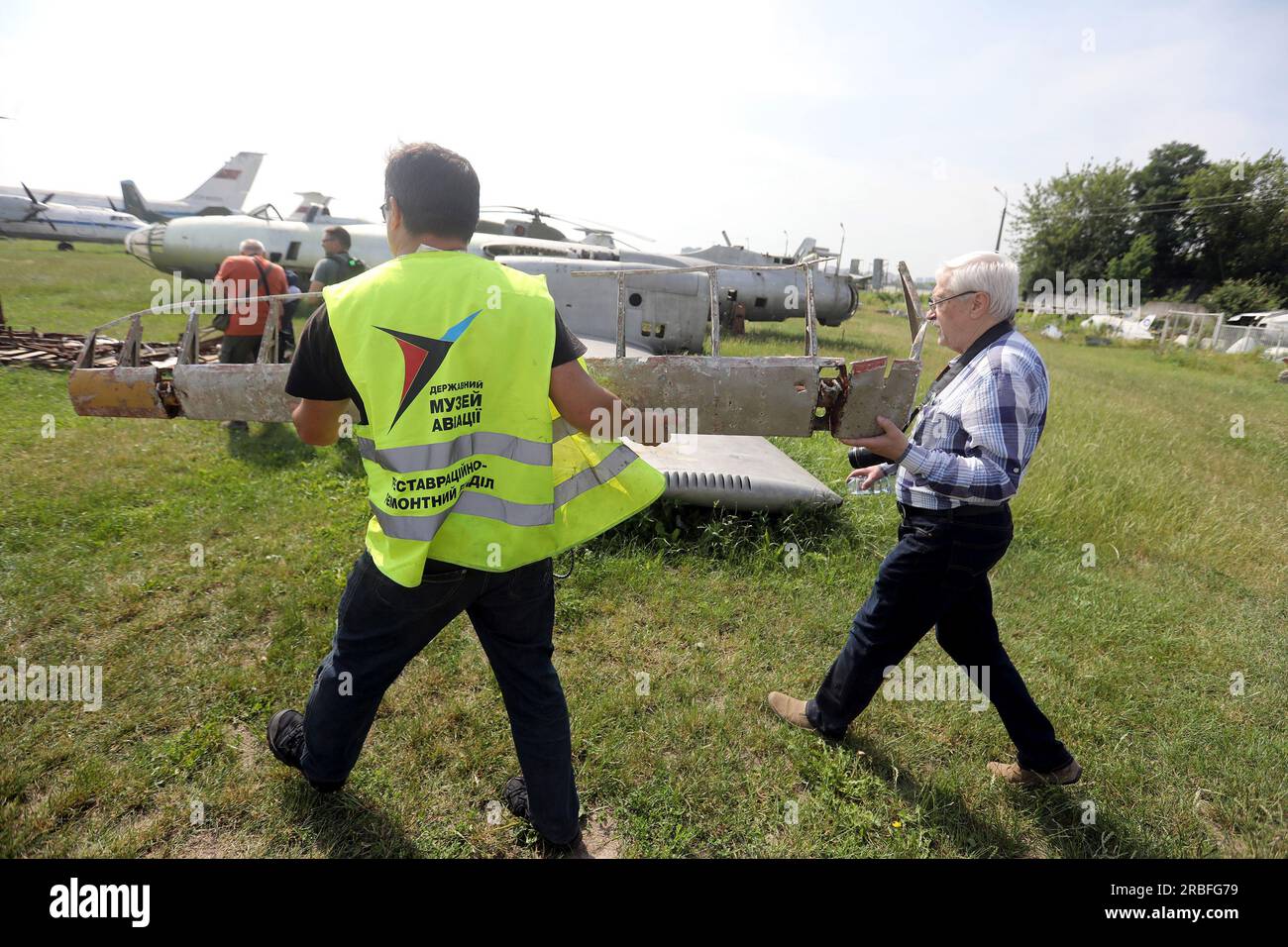 Romanenko l hi-res stock photography and images - Alamy