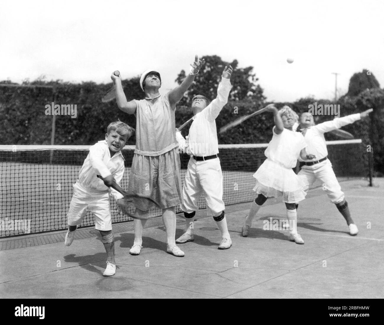 Los Angeles, California: c. 1917 May Sutton Bundy won the U.S. Tennis ...