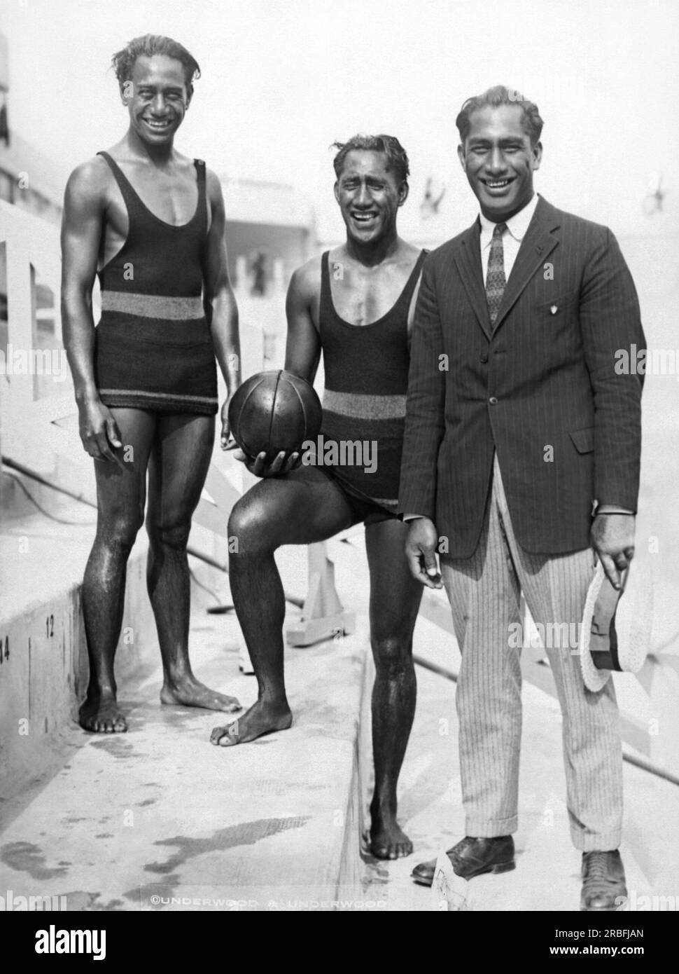 Bathing suit 1920s hi-res stock photography and images - Alamy