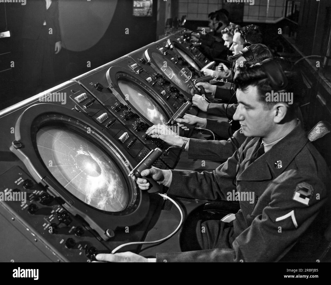 Missile system 1950s hi-res stock photography and images - Alamy