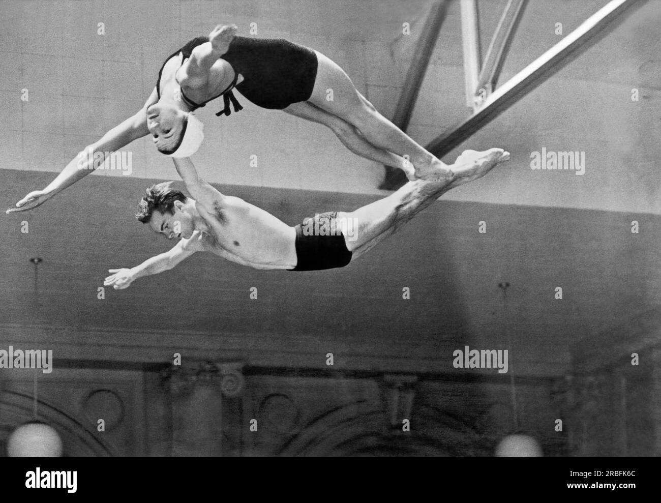 San Francisco, California: May, 1939 National springboard diving ...