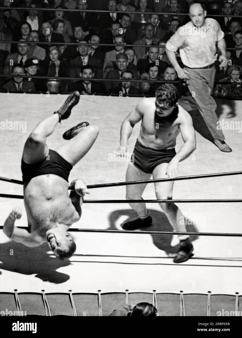 Professional wrestler dr hi-res stock photography and images - Alamy