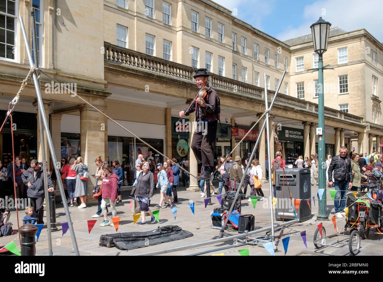 Slack rope hi-res stock photography and images - Alamy