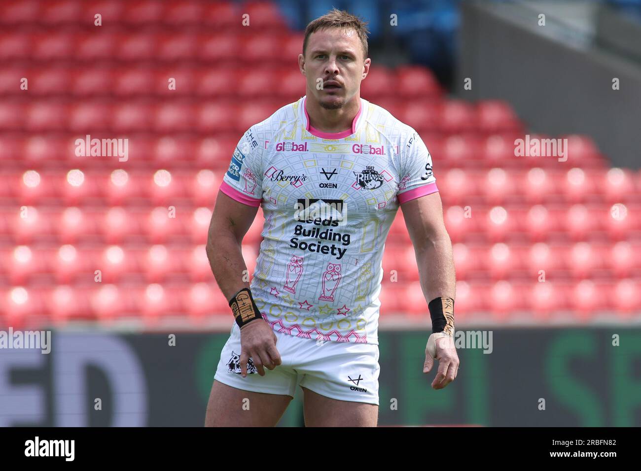 James donaldson hi-res stock photography and images - Alamy