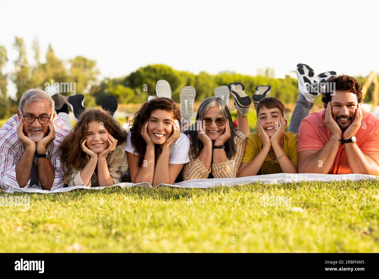 Brother sister enjoy picnic hi-res stock photography and images - Alamy