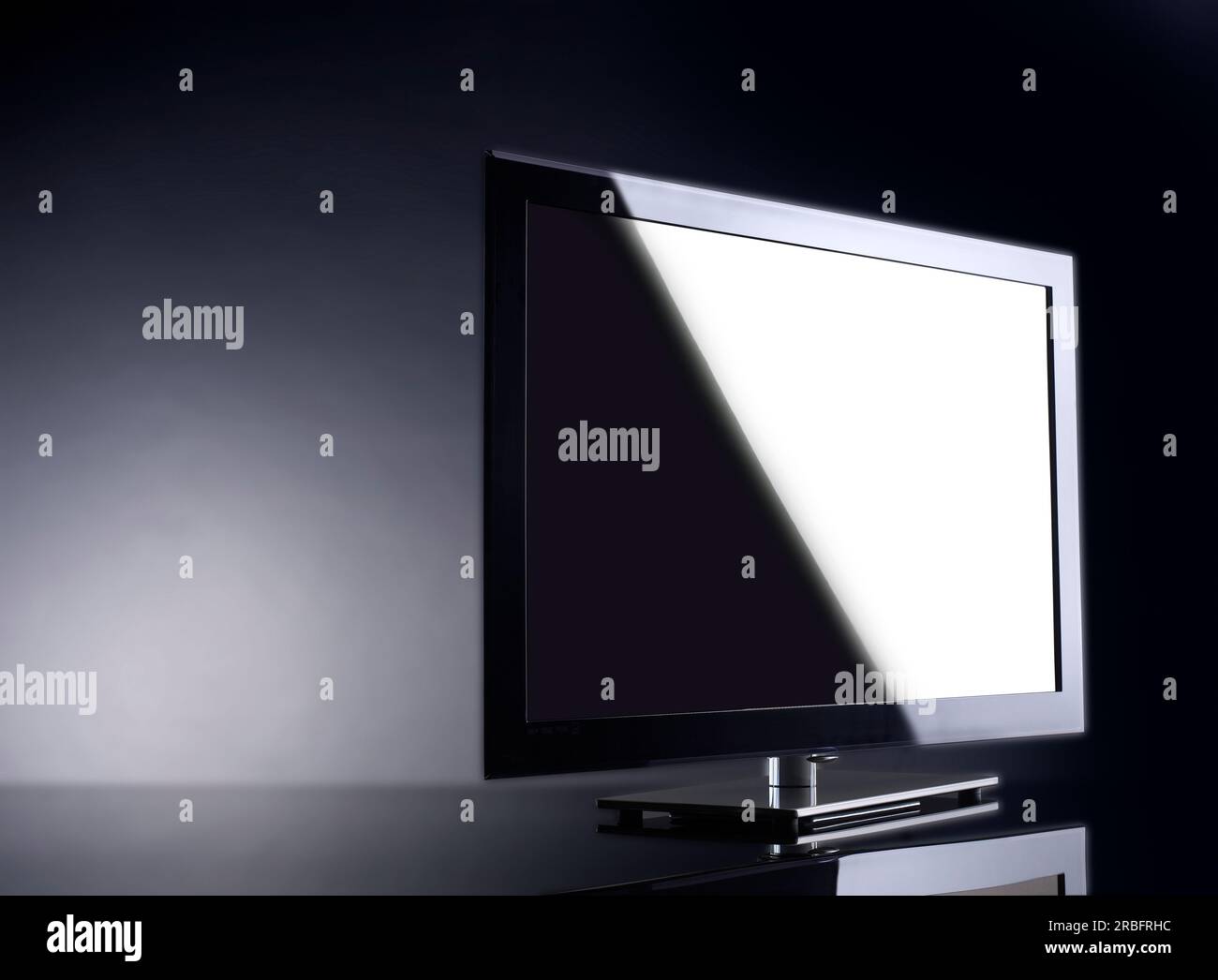 Tv monitor hi-res stock photography and images - Alamy