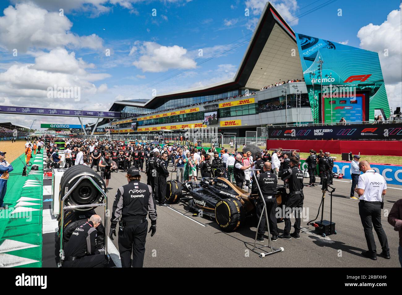 09 PEARCE Joshua, Modified F2 car prepared by Mercedes Applied Science ...