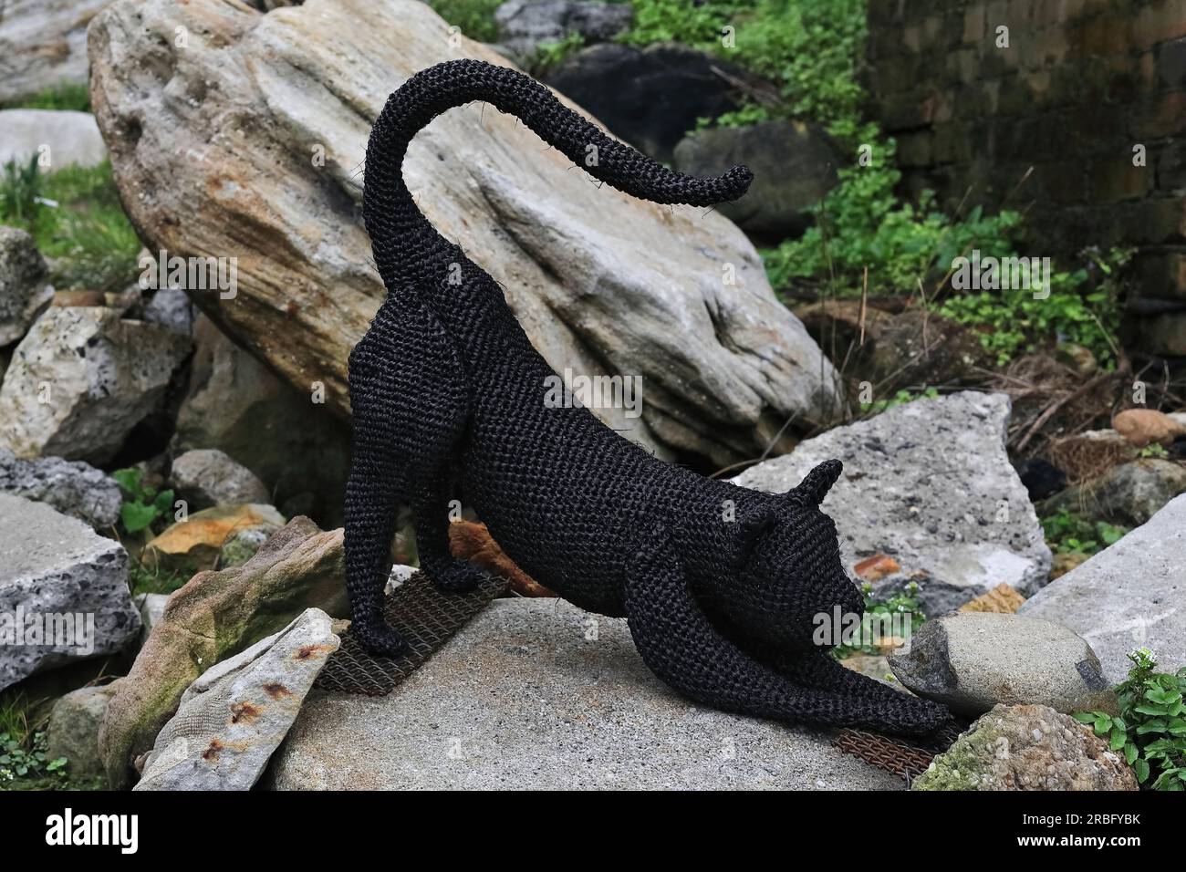 737 Feral, by Mikaela Castledine, sculpture featured in the 2018 ...