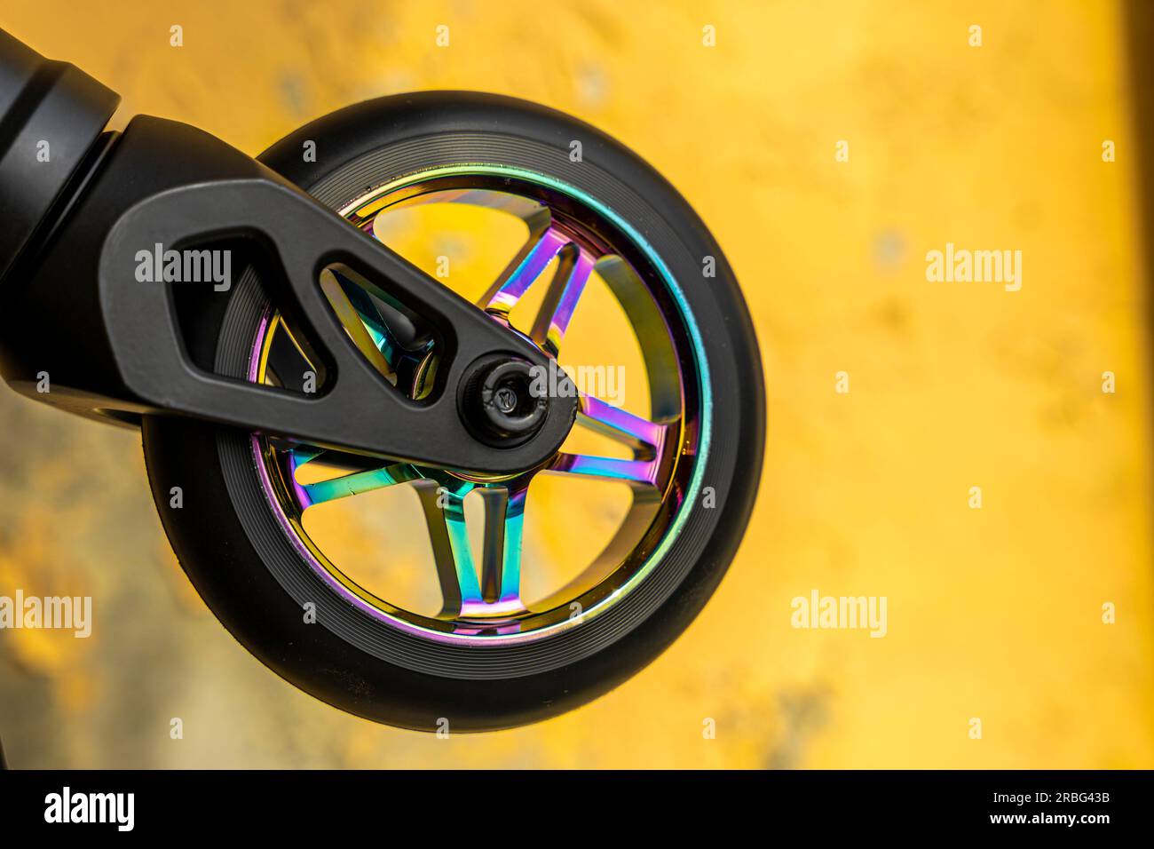 Aluminium profile handle hi-res stock photography and images - Alamy