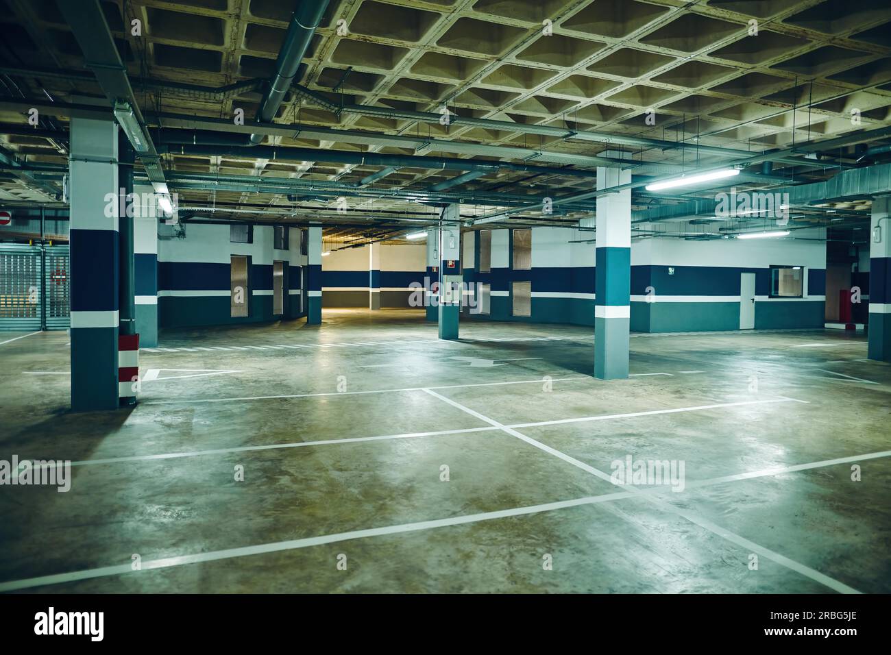 Empty Underground Parking Lot Empty Parking Garage Images – Browse