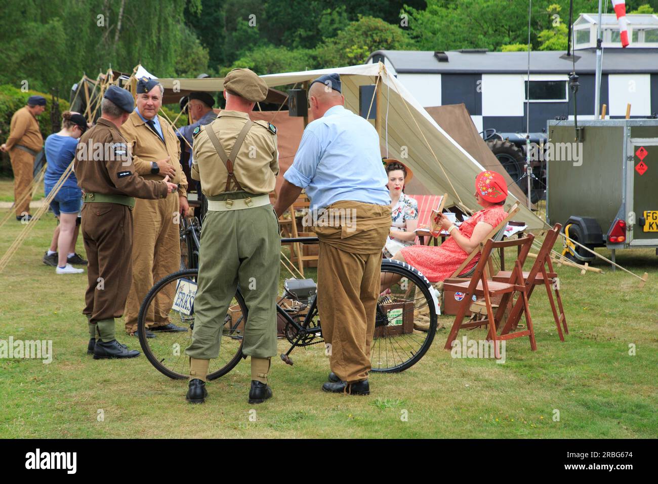 Woodhall spa 1940’s weekend Stock Photo - Alamy