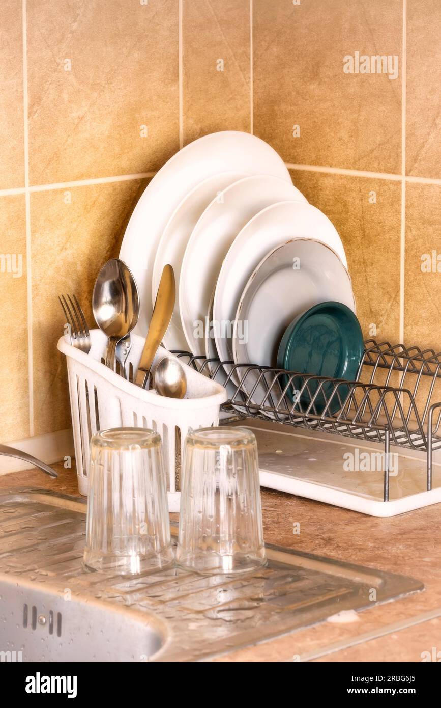 Plate racks hi-res stock photography and images - Alamy