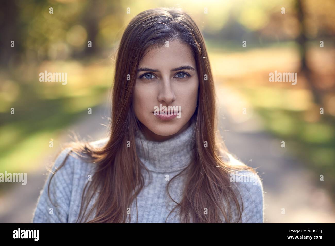 Light attractive hi-res stock photography and images - Alamy Light attractive hi-res stock photography and images - Alamy