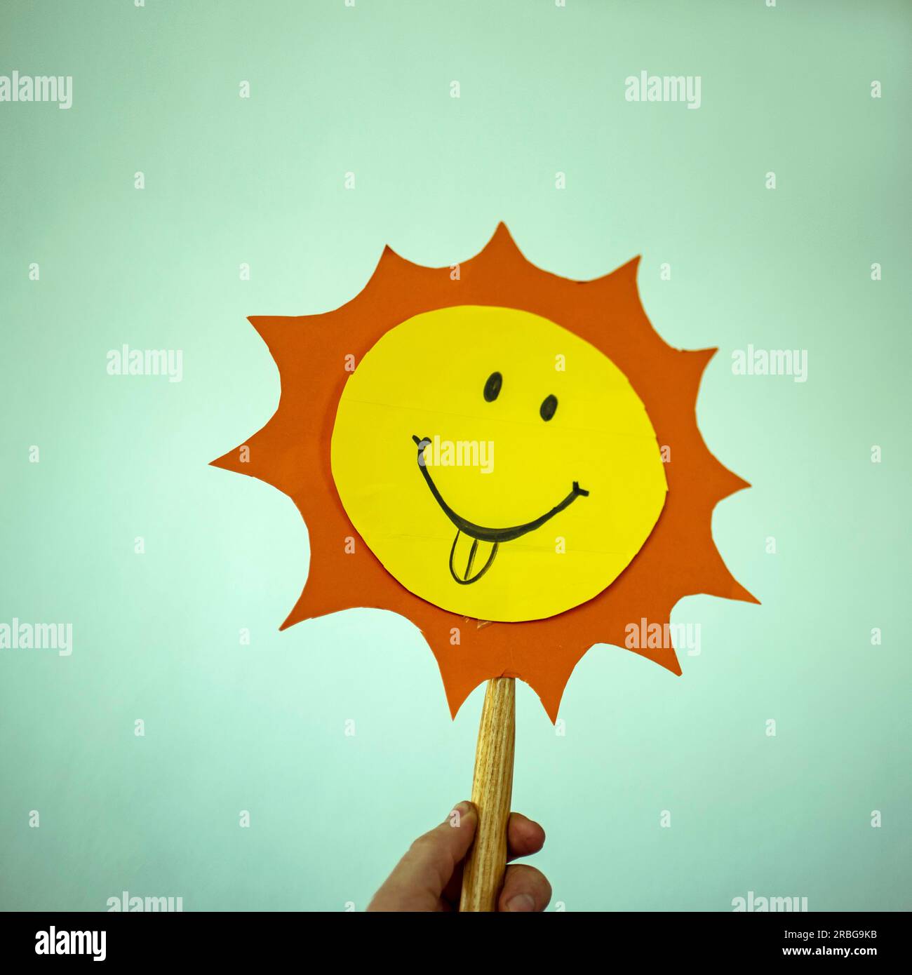 Comic cut out hi-res stock photography and images - Alamy
