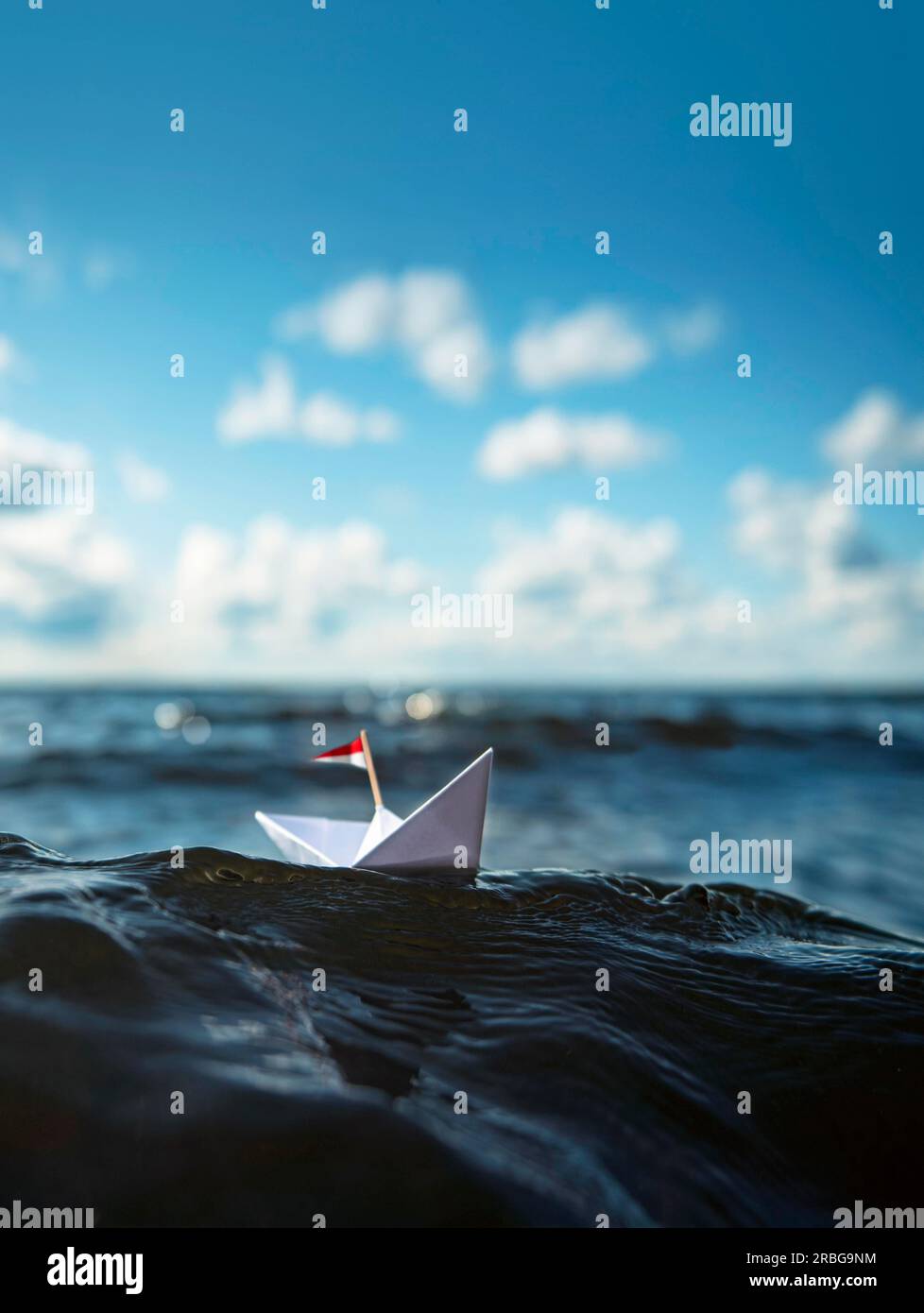 Handmade sail boat hi-res stock photography and images - Alamy