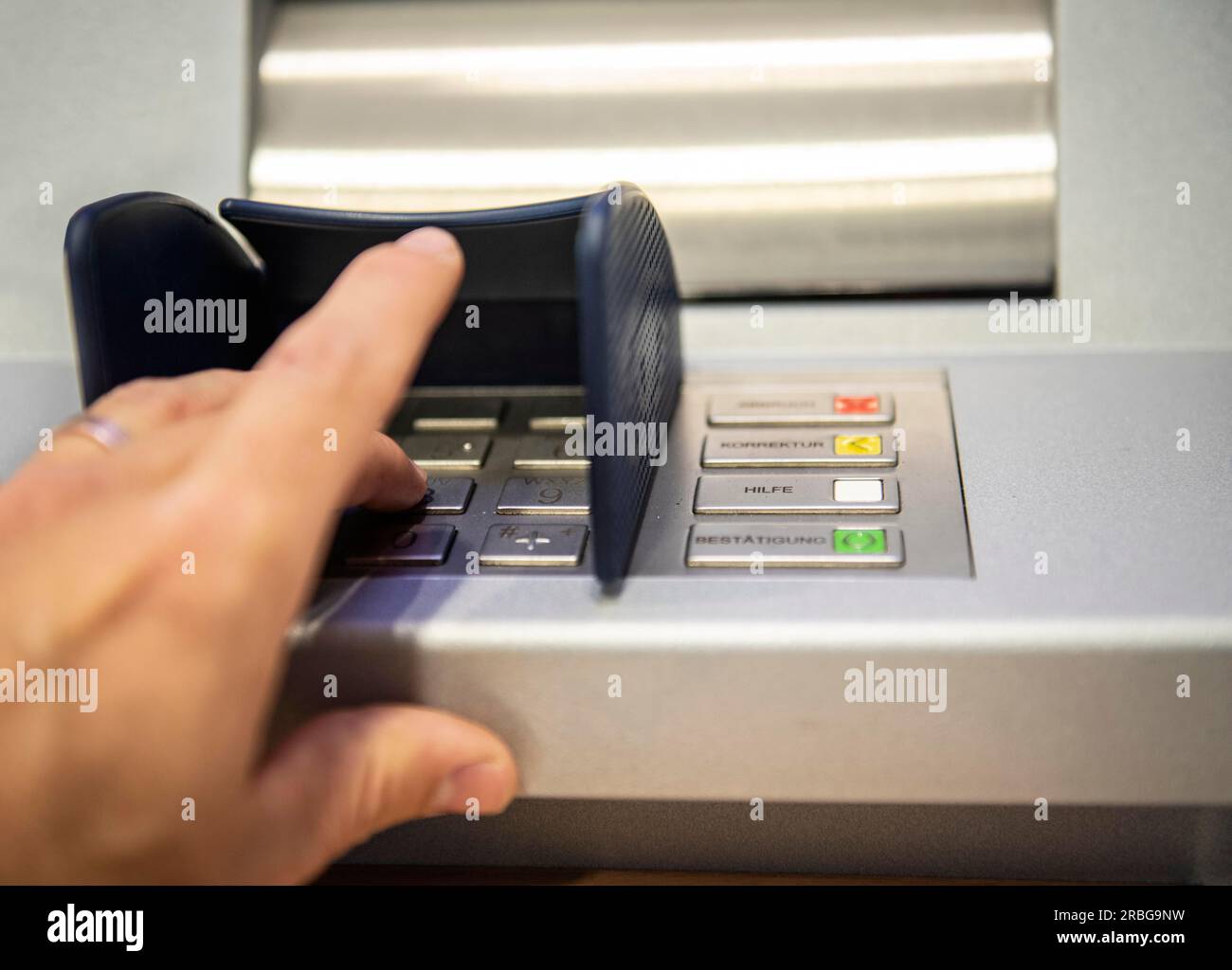 Cash register vending machine hi-res stock photography and images - Alamy