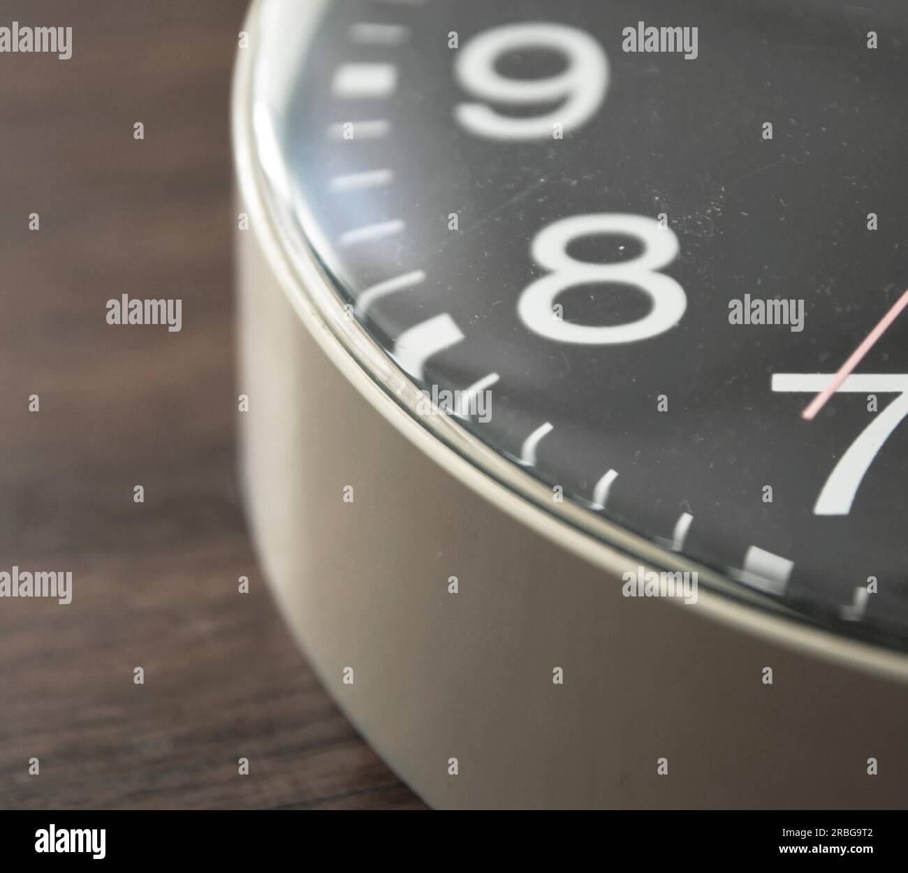 70s clock hi-res stock photography and images - Alamy