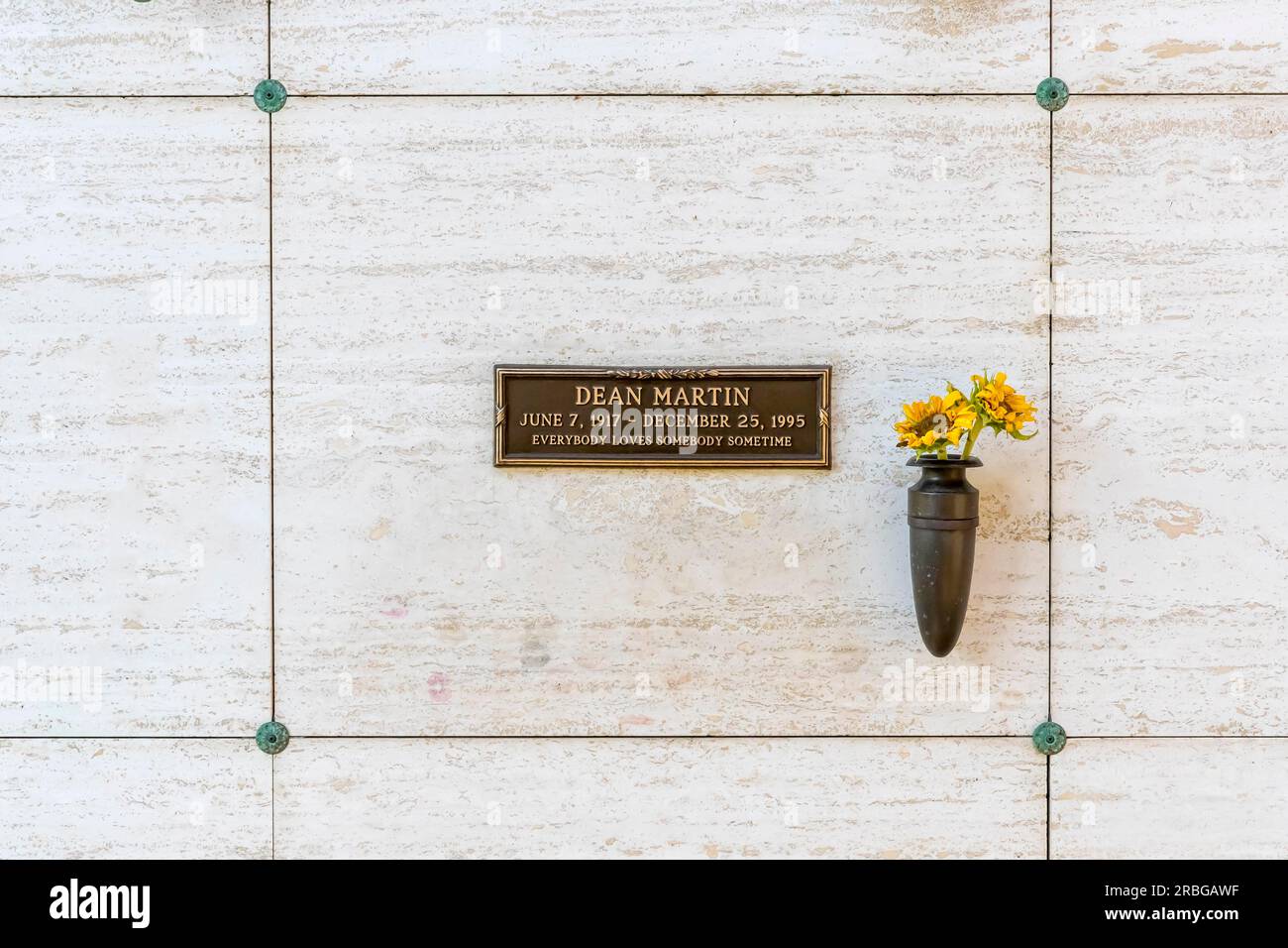 October 25, 2017, Los Angeles, California, USA: Singer, Dean Martin's ...