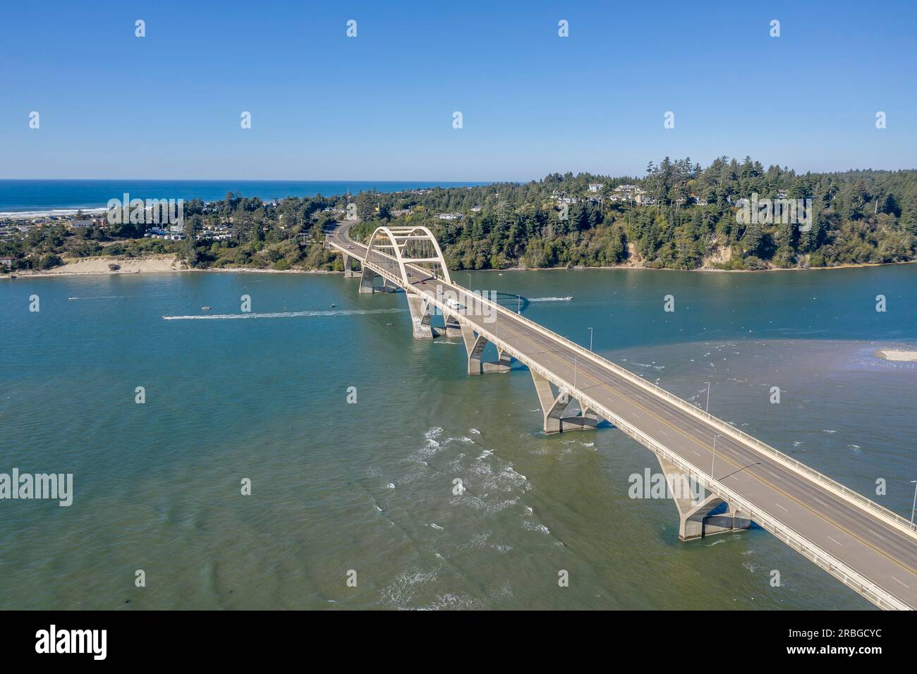Overhead view of a marina on the Oregon coast Stock Photo - Alamy
