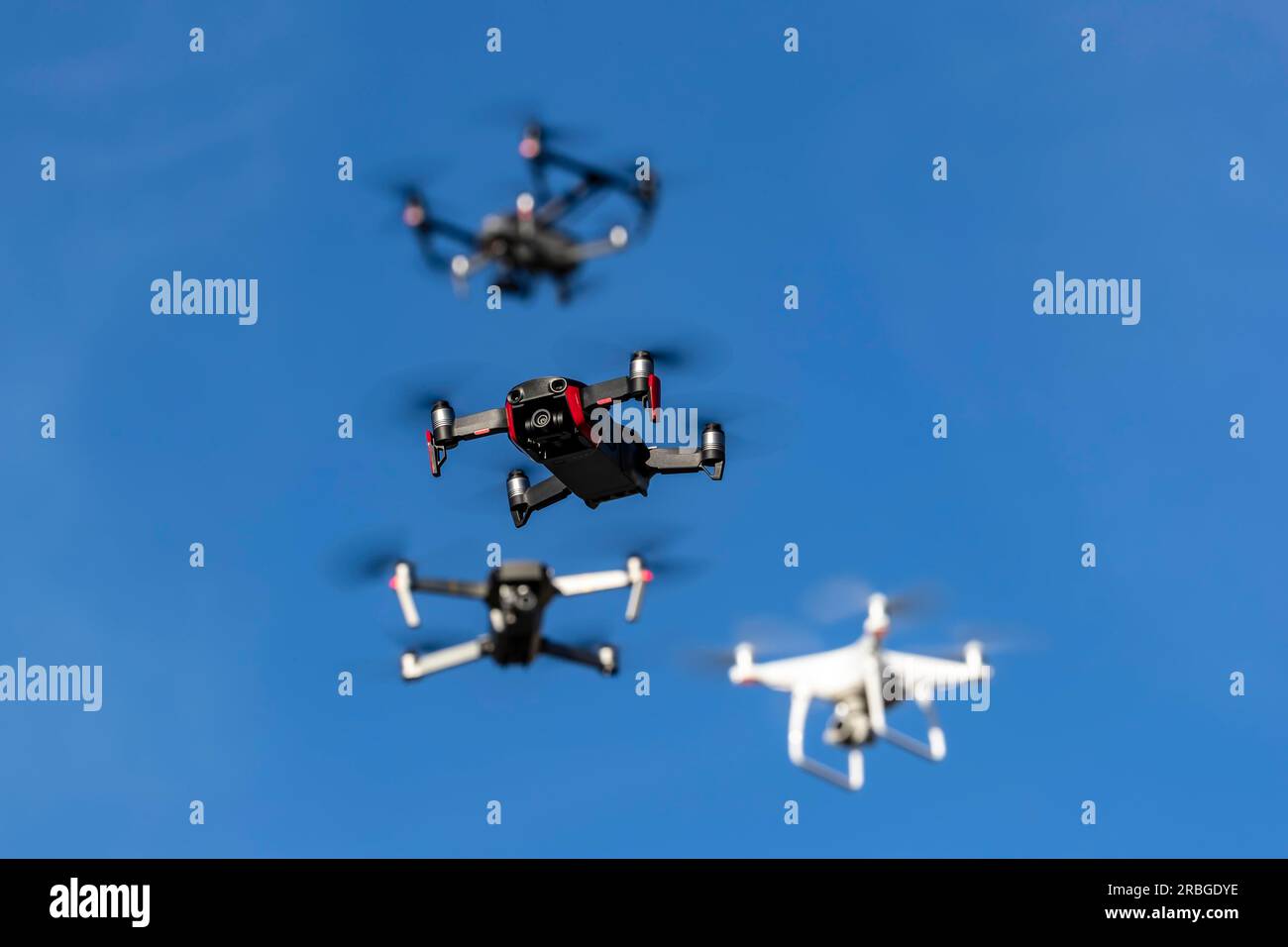 Fly through air hi-res stock photography and images - Alamy