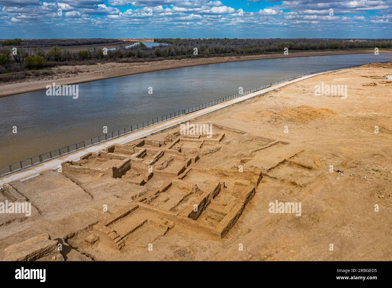 River ural aerial hi-res stock photography and images - Alamy