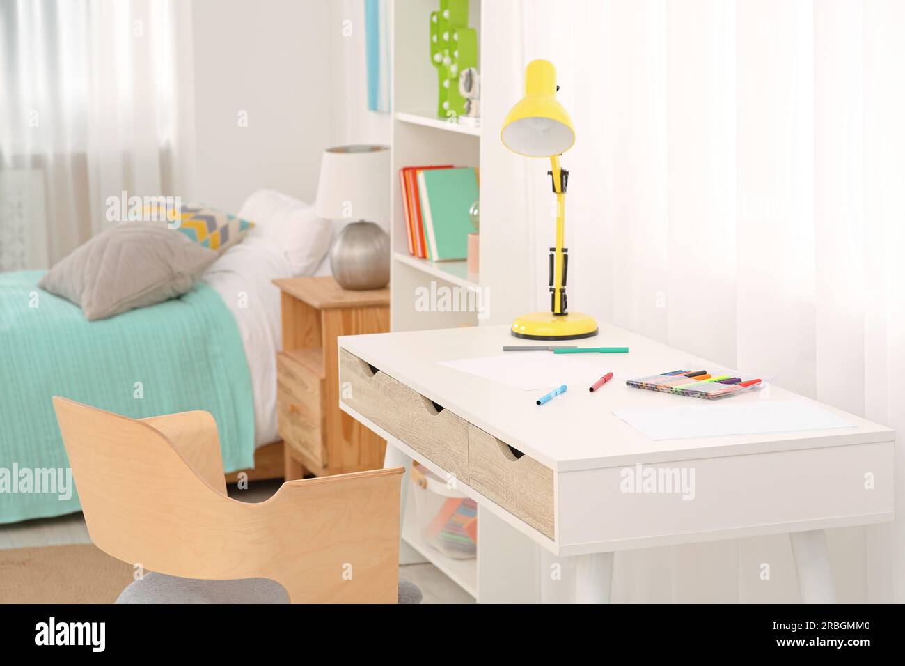 Child workplace hi-res stock photography and images - Alamy
